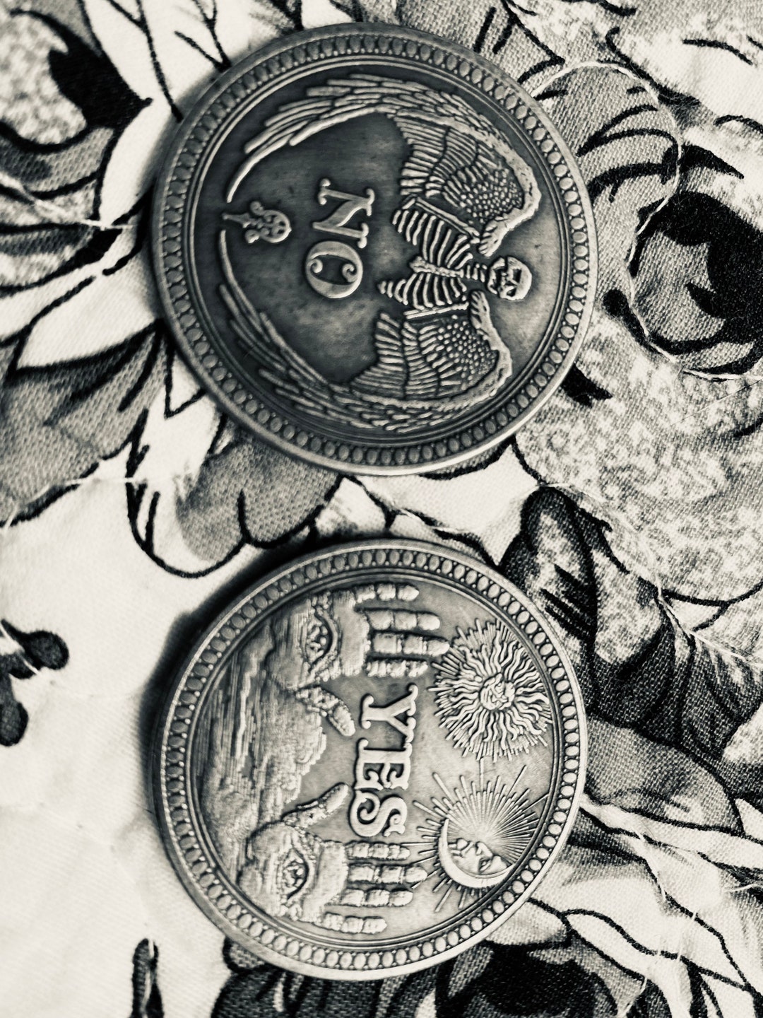 Divination Coin/ Yes No Coin/ Fortune Telling Coin/ Witchy - Etsy