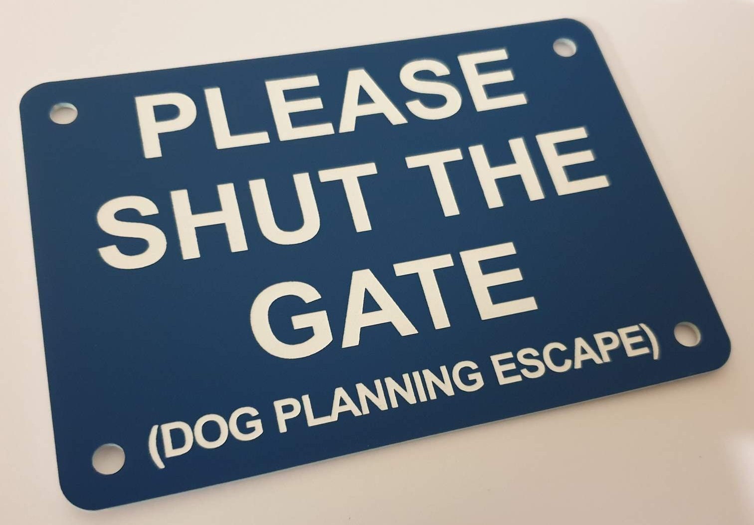 Please Shut the Gate Dog Planning Escape Sign Plaque | Etsy
