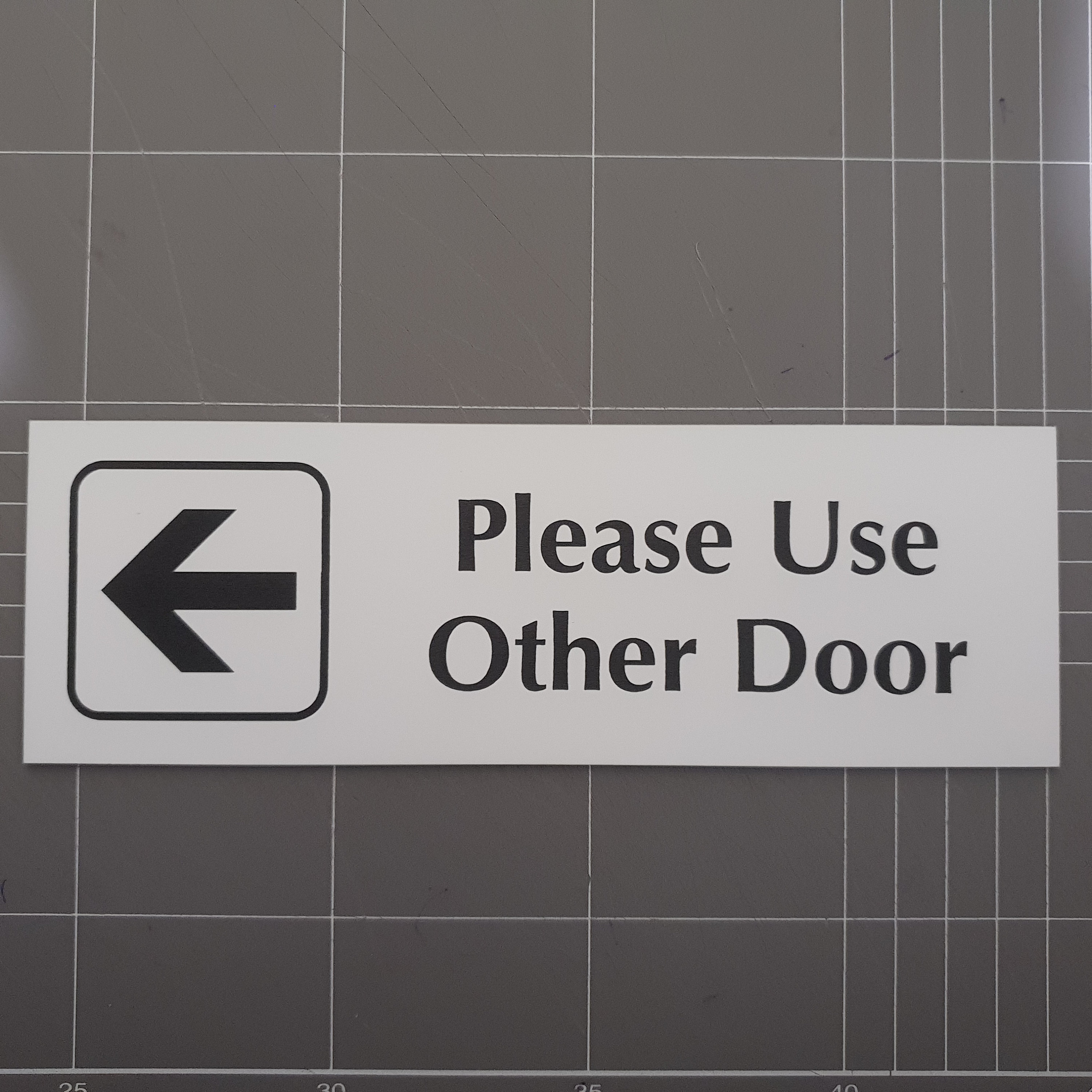 Please Use Other Door Sign Plaque With Left Arrow Graphic - Etsy Canada