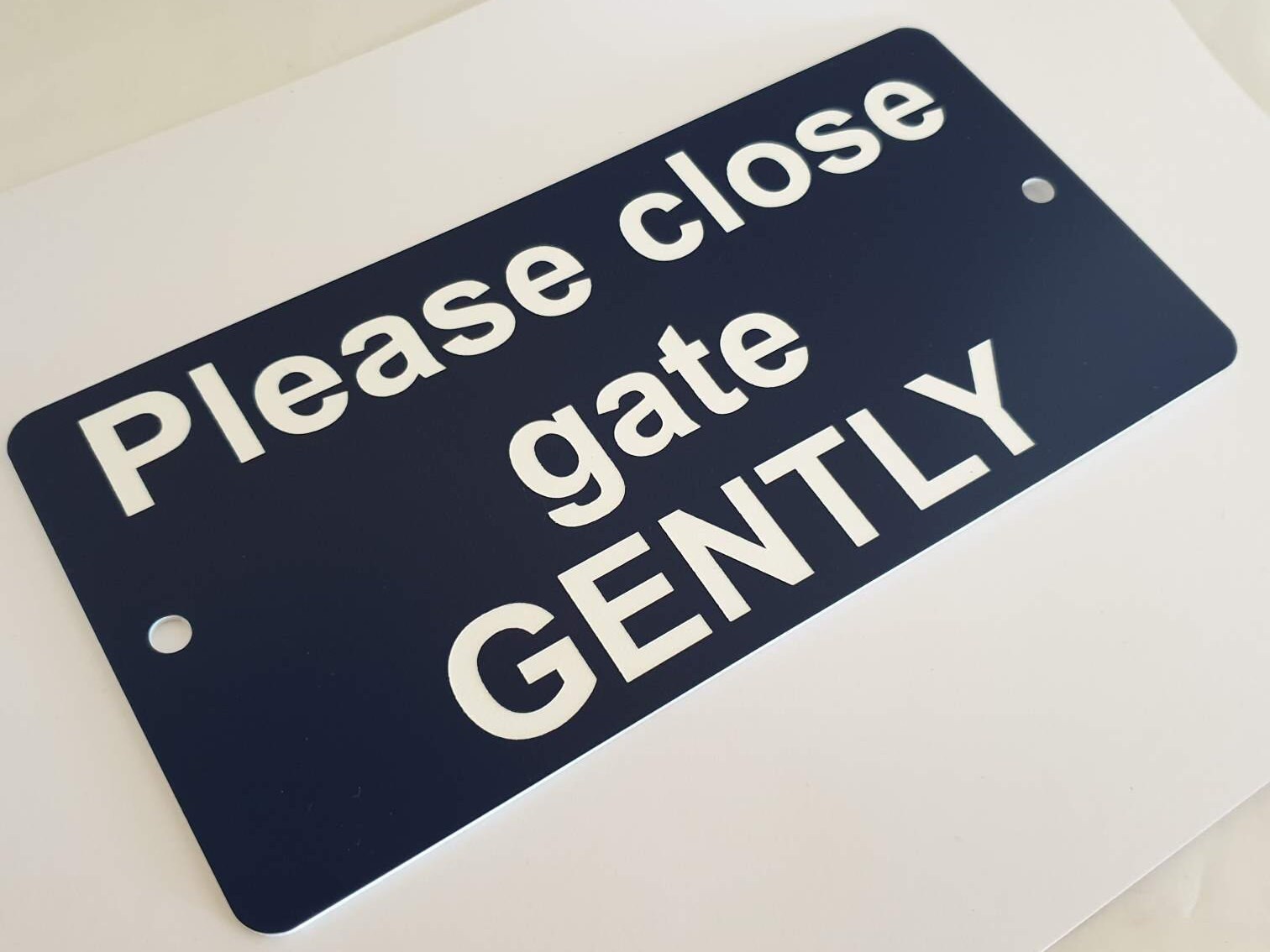 Please Close the Gate GENTLY Sign Plaque - Etsy