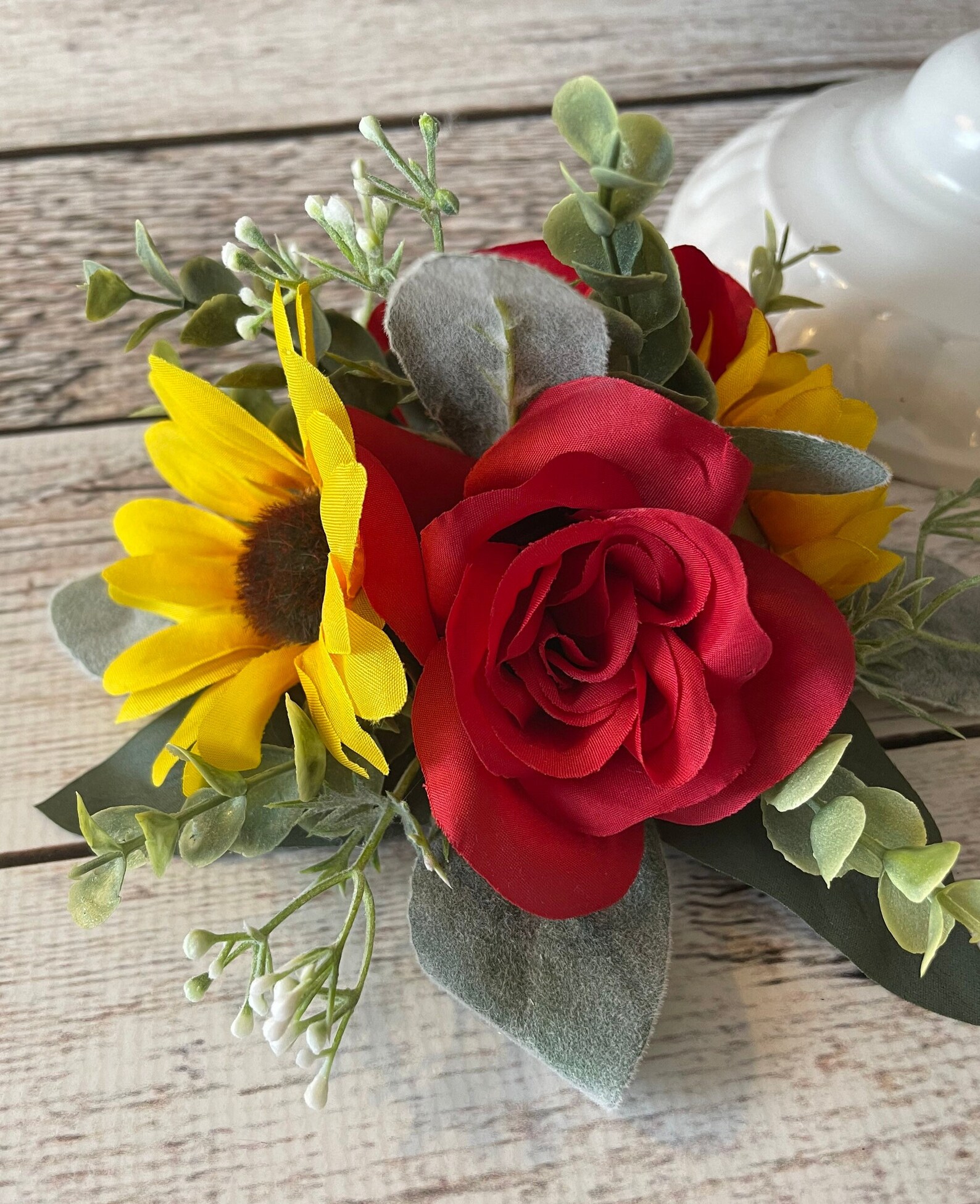 Red Rose and Sunflower Wedding Cake Topper Wedding Cake - Etsy