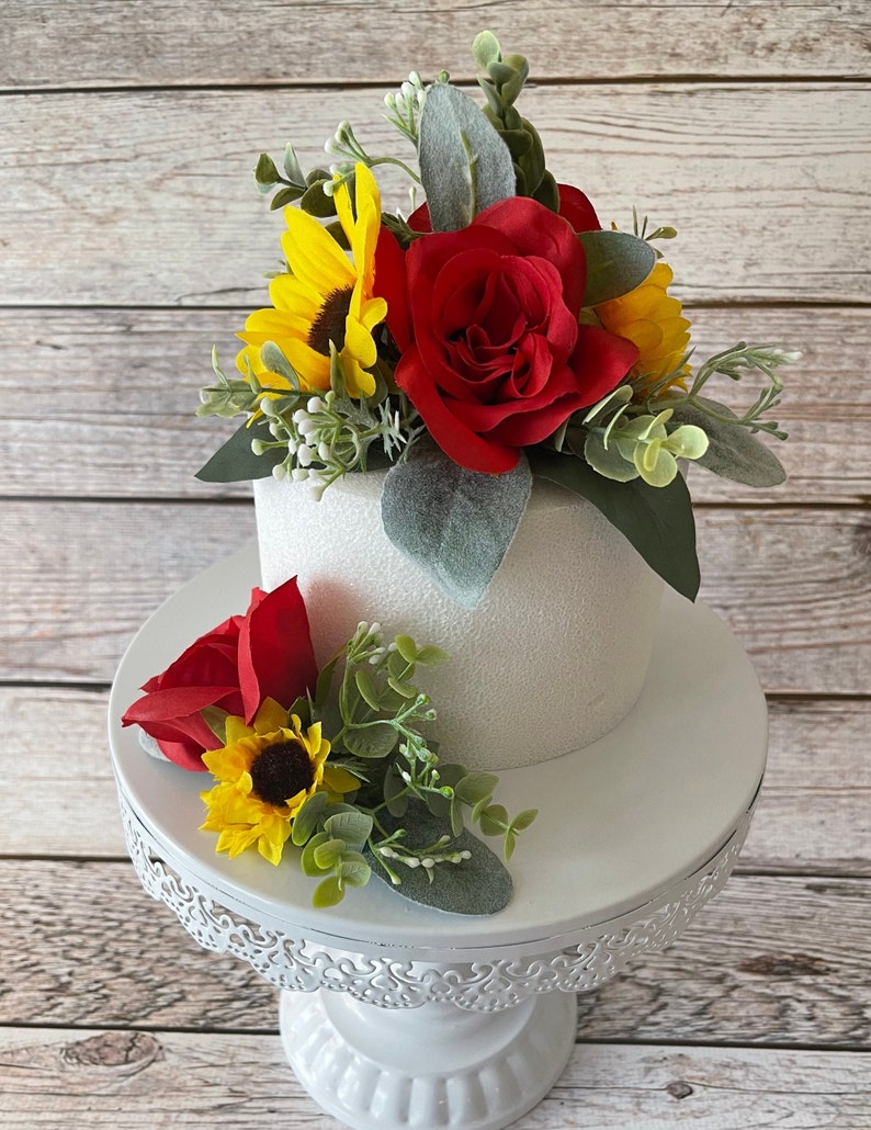 Red Rose and Sunflower Wedding Cake Topper Wedding Cake - Etsy