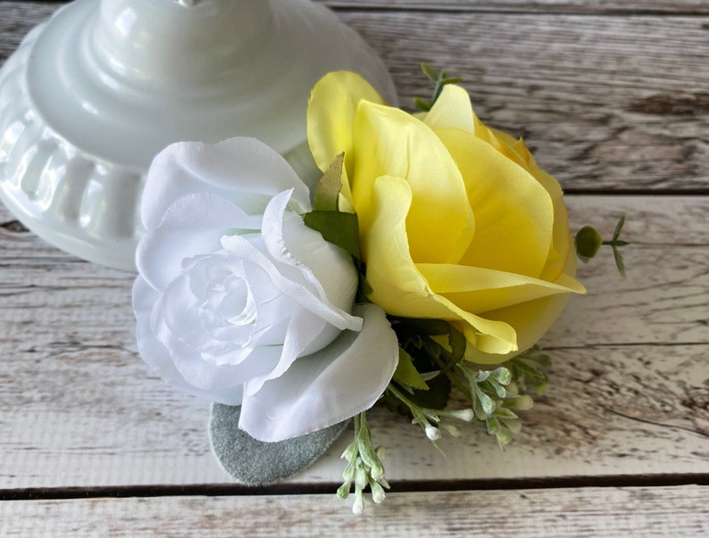 Yellow and White Rose Wedding Cake Topper Wedding Cake - Etsy