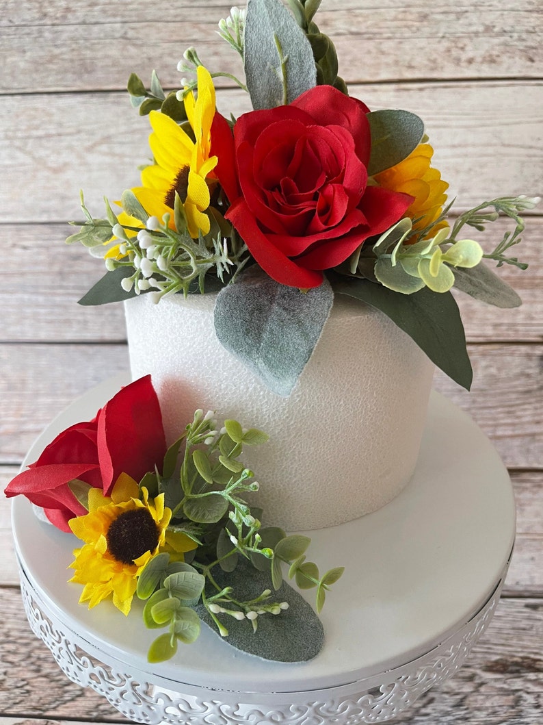 Red Rose and Sunflower Wedding Cake Topper Wedding Cake - Etsy