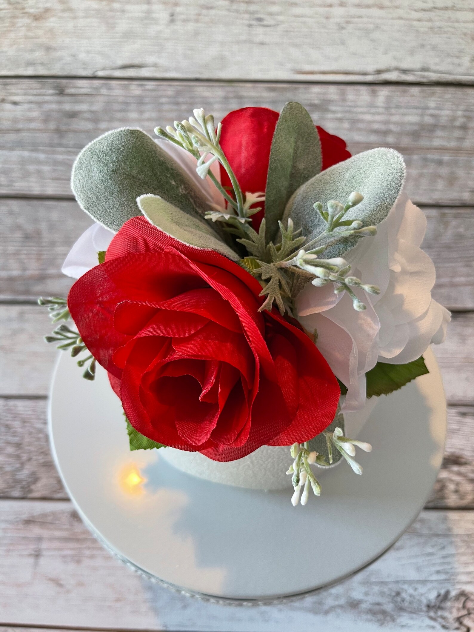 Red and White Rose Wedding Cake Topper Wedding Cake - Etsy