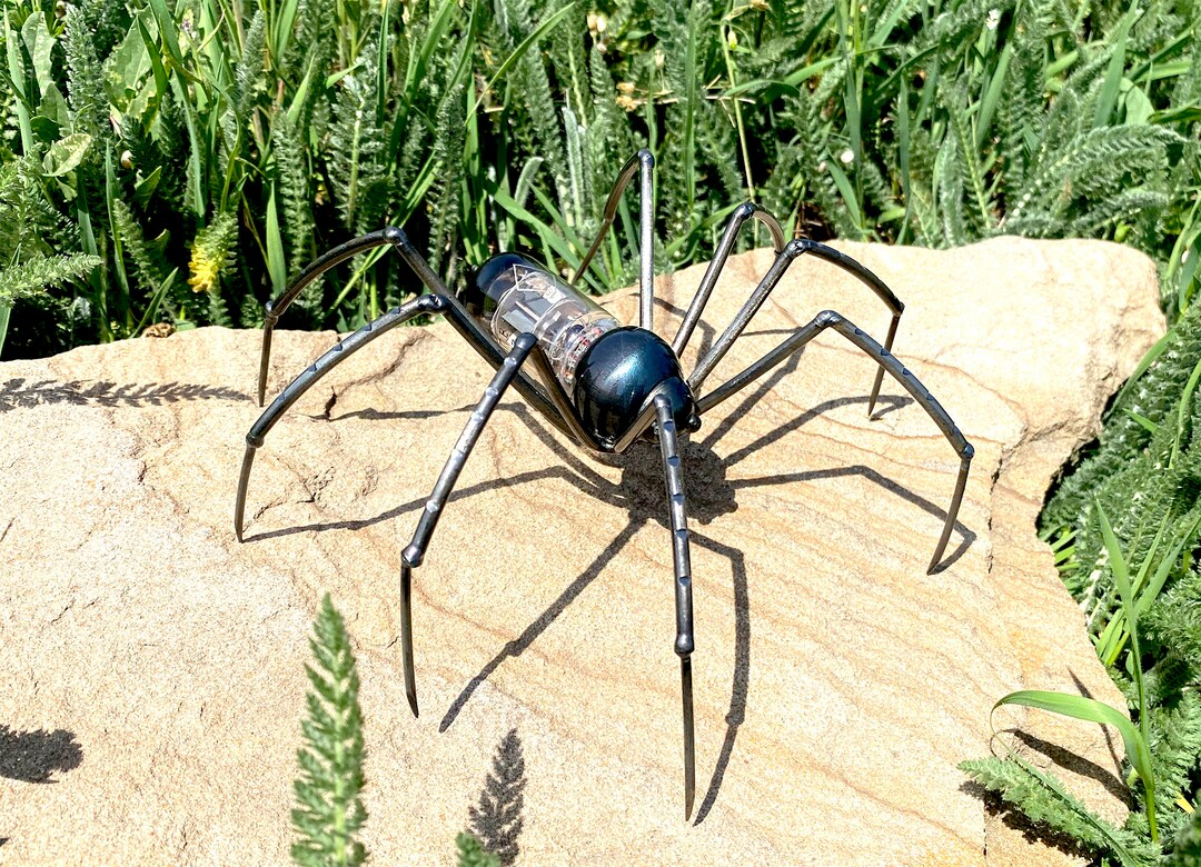 Metal Spider Figurine, Art Metal Sculpture Steampunk Spider, Spider ...