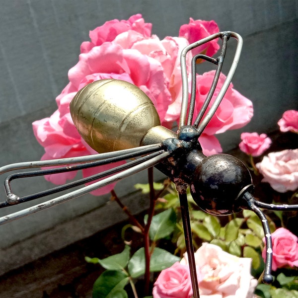 Bee Metal Garden Art - Etsy