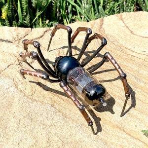 Metal Spider Figurine, Art Metal Sculpture Steampunk Spider, Spider ...