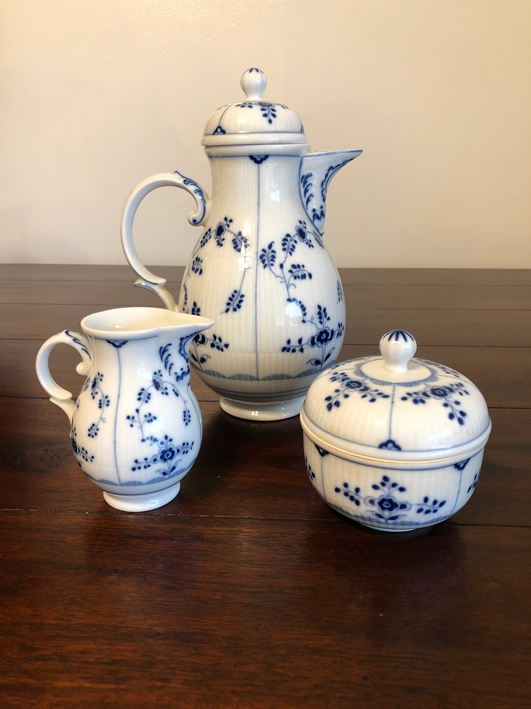 Hochst Vintage Porcelain Tea Set. Pattern is Amalienburg. - Etsy