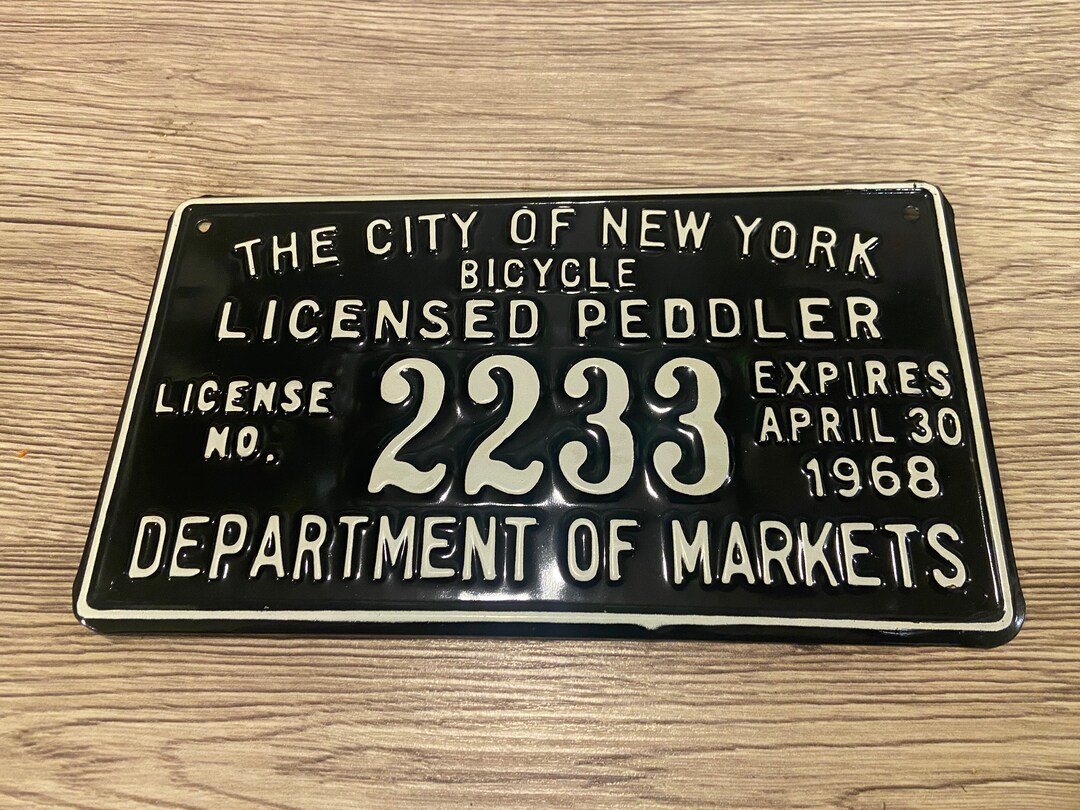 Vintage 1968 New York City Push Cart Licensed Peddler License Plate ...