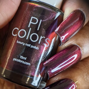 Multichrome Red Nail Polish With a Black to Purple Colorshift | Red ...