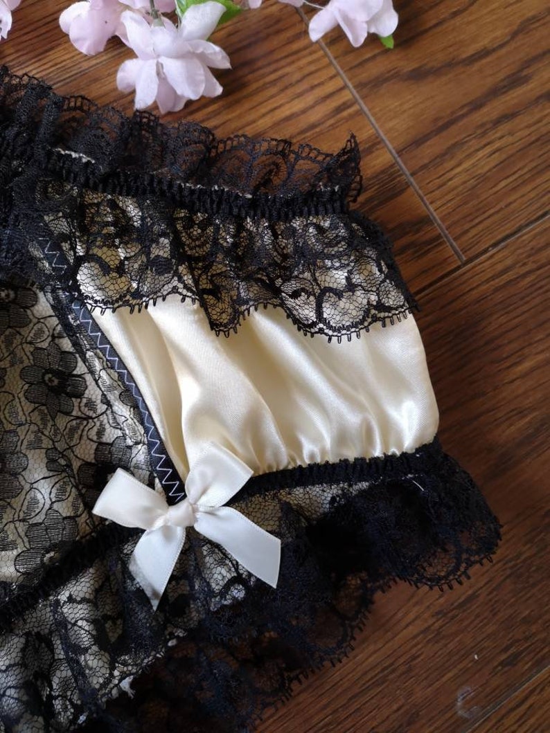 Pale Lemon Satin Höschen Sinnliche Sissy Knickers Schwarze Etsy De