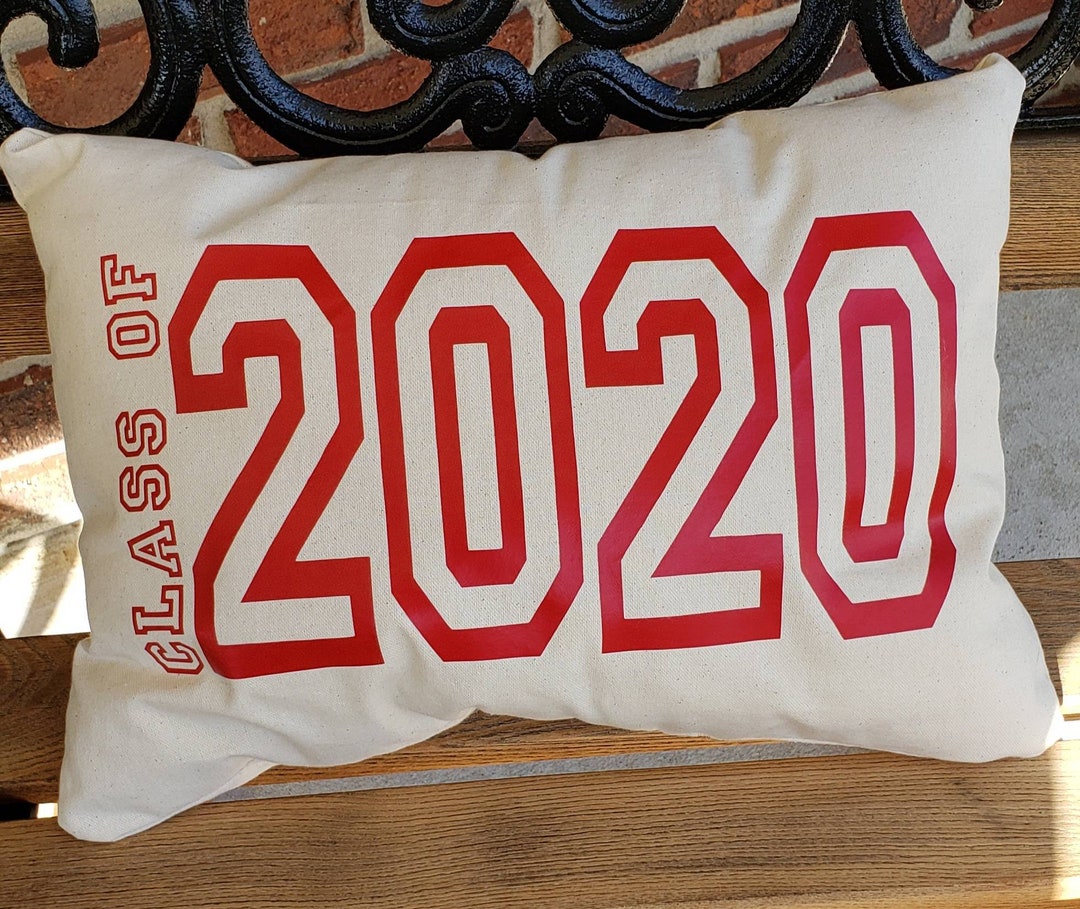 Class of 2020 Red Home Decor Pillow - Etsy.de
