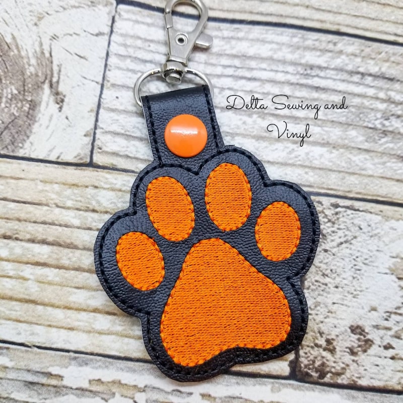 Bulldog Paw - Etsy