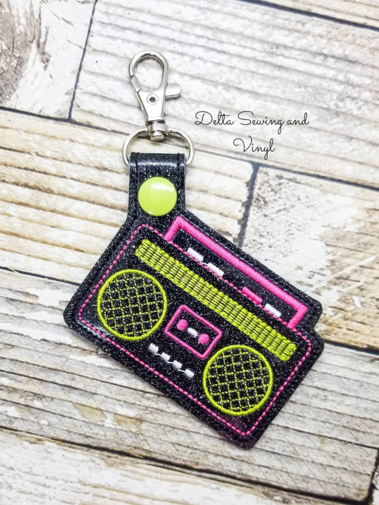 Vintage Boombox Keychain Boombox Key Fob 80s Keychain 80s - Etsy