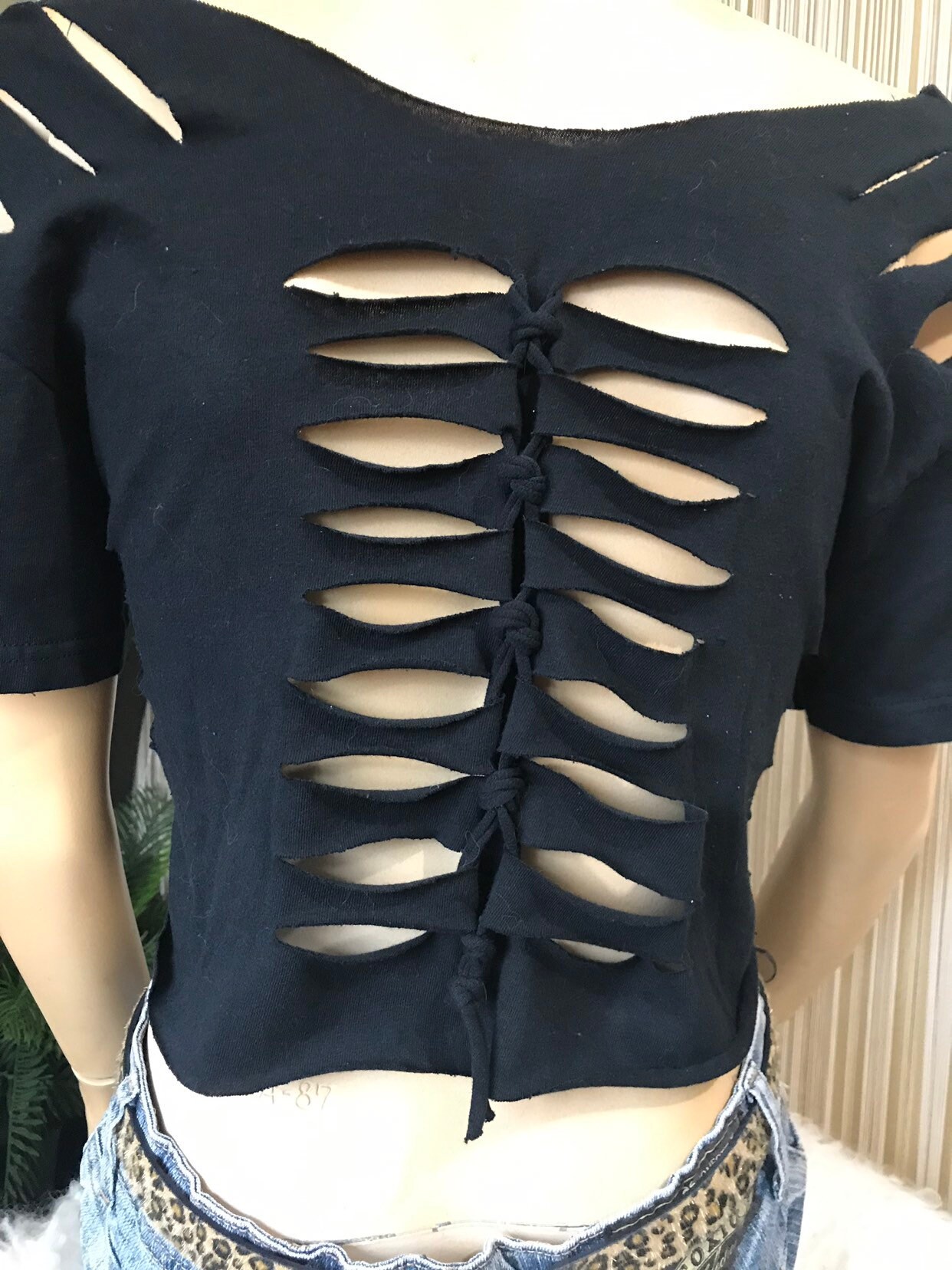 Shredded Cropped Zombie T-shirt - Etsy