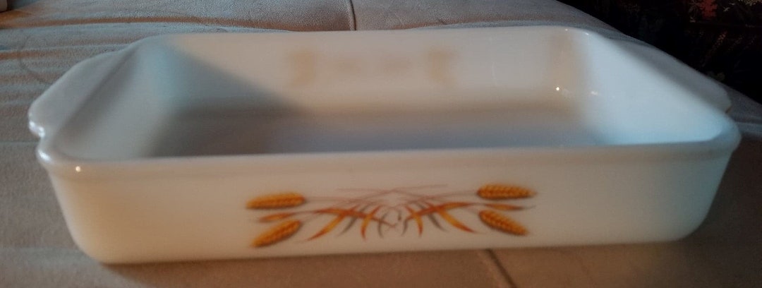 1960s Vintage Fire King Wheat Pattern 1.5-quart Casserole Dish - Etsy