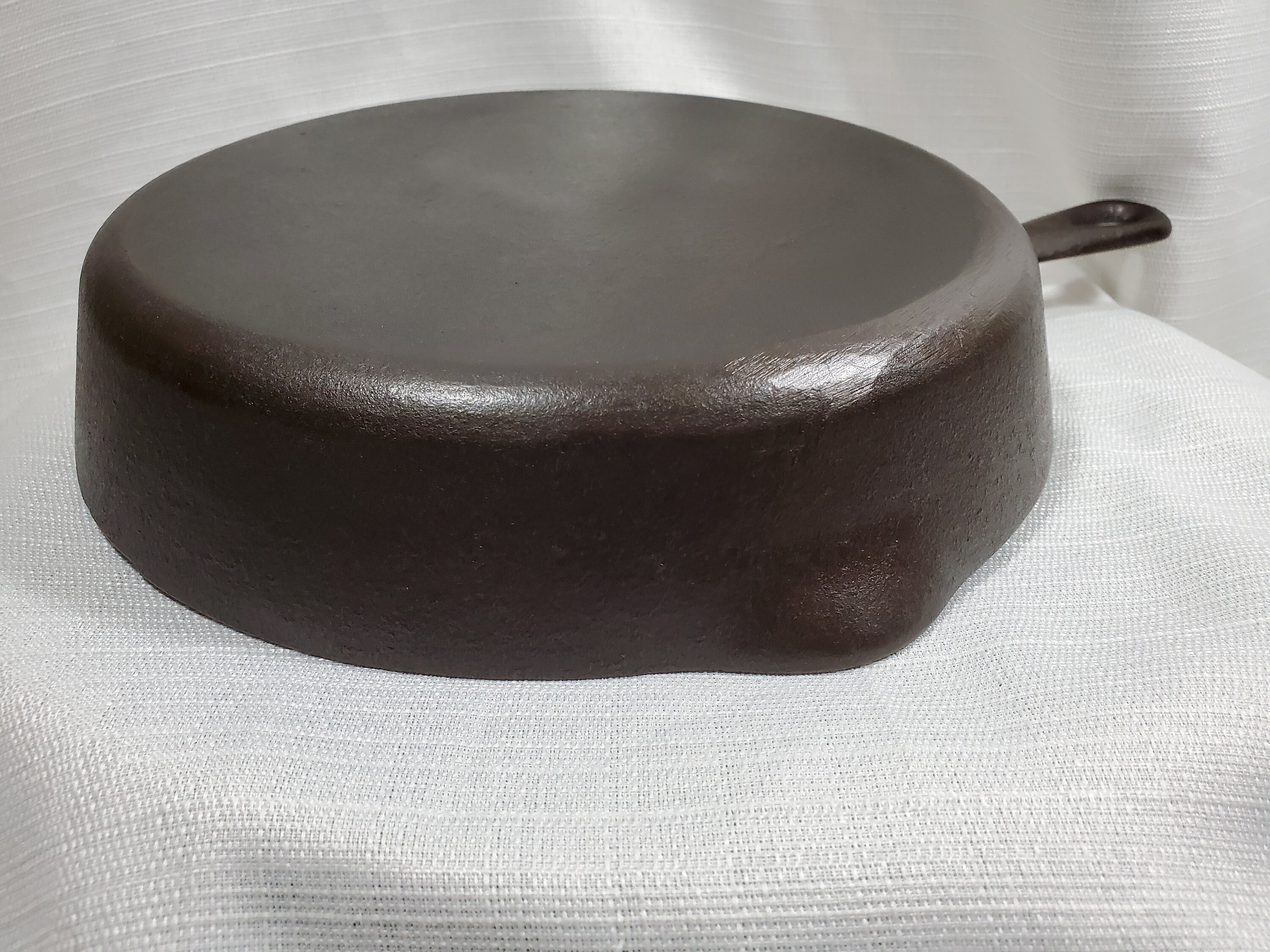Unmarked #8 Cast Iron Mystery Skillet Potential Wagner/griswold ...
