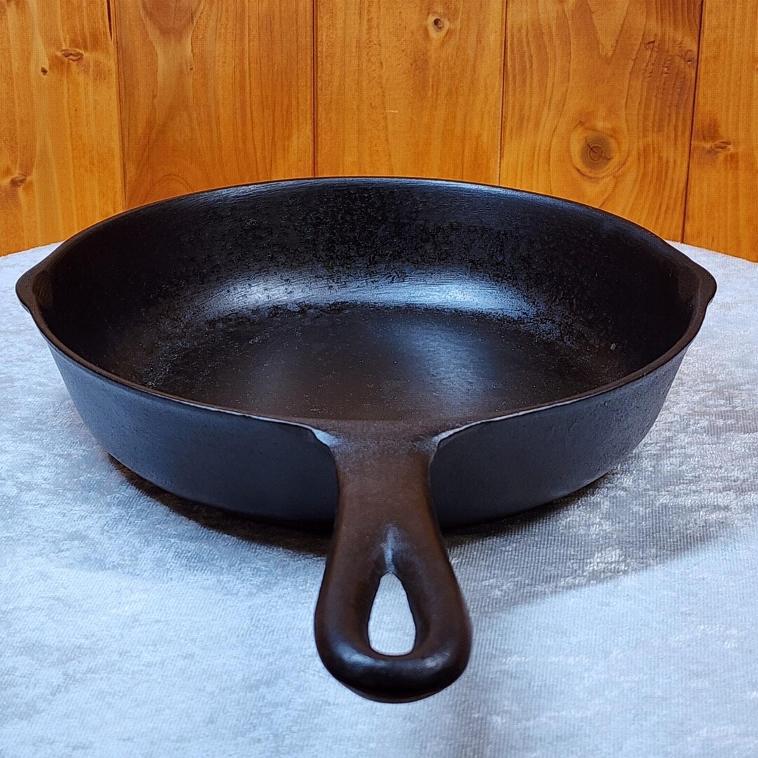 Refurbished BSR #5V Cast Iron Skillet, Heat Ring Cookware - Etsy