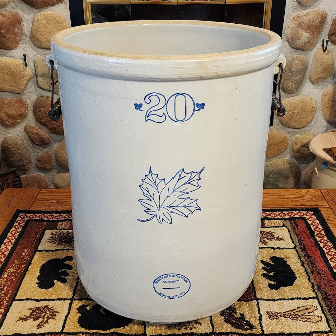 Vintage 20 Gallon Monmouth/western Maple Leaf Crock With Handles Circa ...