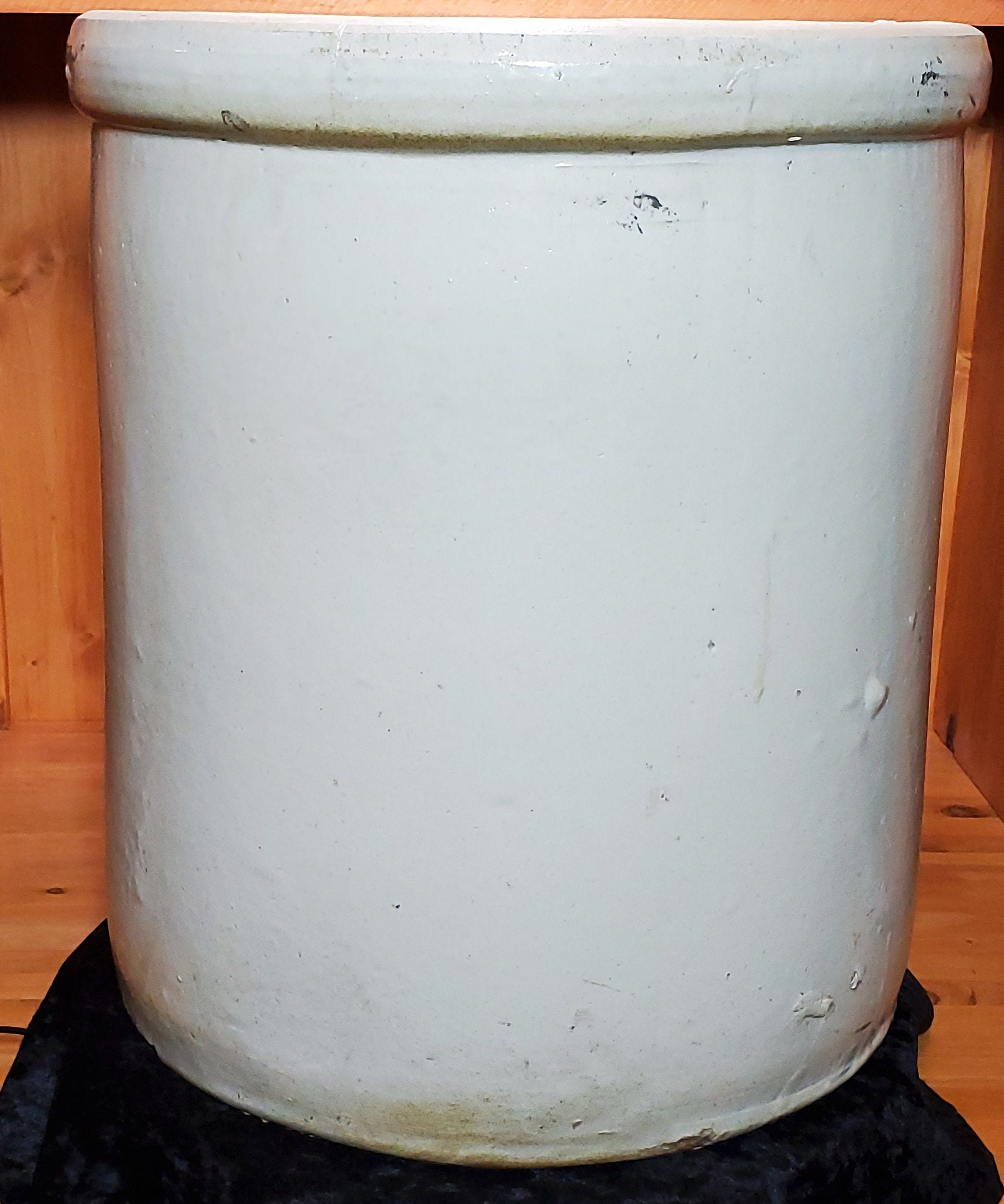 Blue Ribbon 10 Gallon Crock Buckeye Pottery Company Farmhouse Decor ...