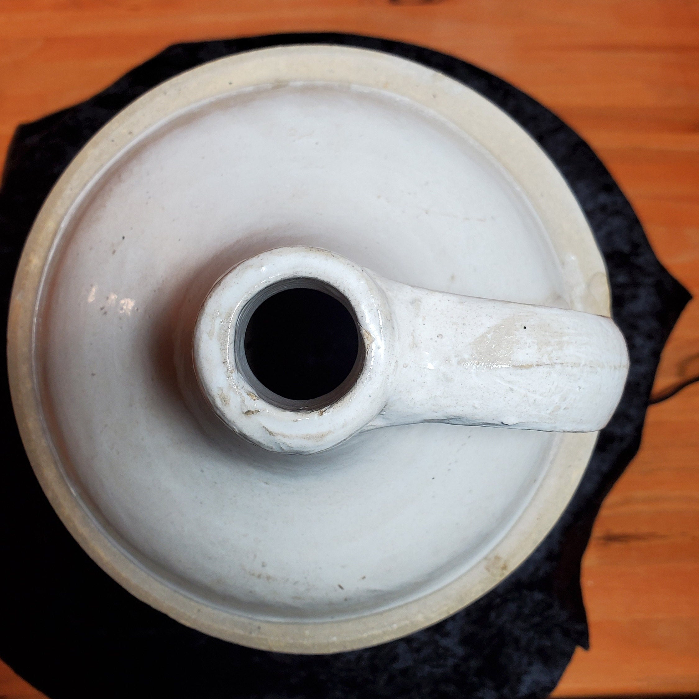 Vintage White Minnesota Standard Shoulder Jug Unmarked Circa 1906-1930 ...