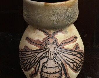 Bee vase | Etsy