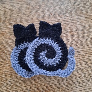 Crochet Swirly Cat Coaster - Etsy