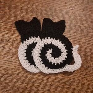 Crochet Swirly Cat Coaster - Etsy
