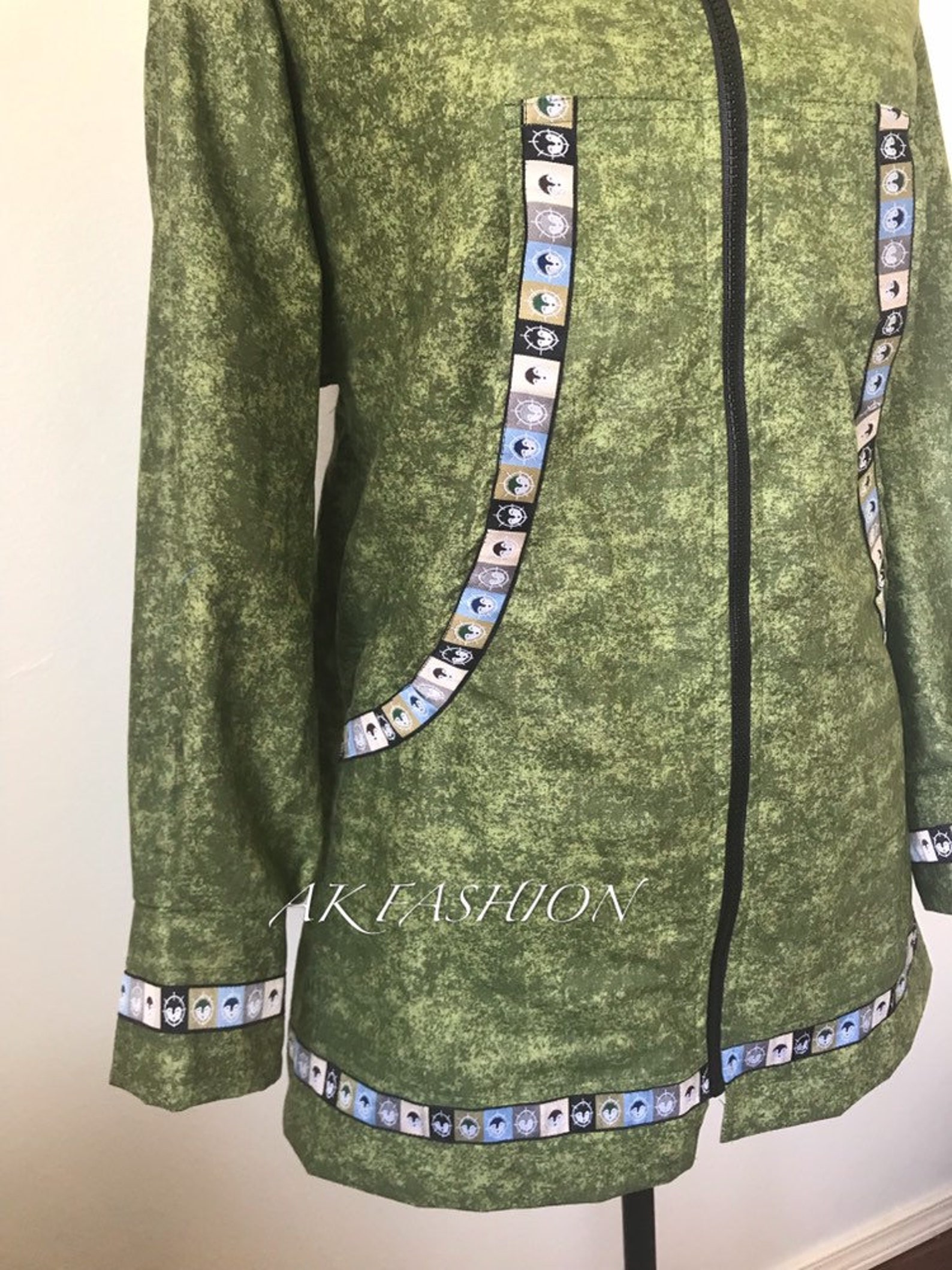 Green With Native Head Trim Women Kuspuk Alaska Kuspuks Adult - Etsy