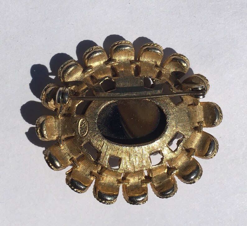 Vintage Sphinx Brooch - Etsy