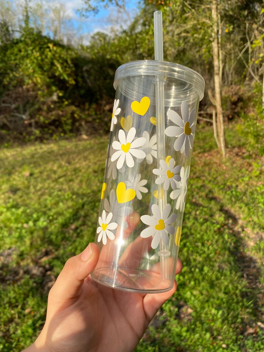 20oz Customizable Daisy Plastic Tumber With Lid and Straw, Bridesmaids ...