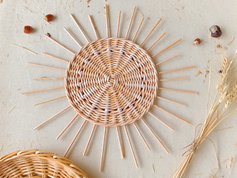 Sunburst wall hanging Straw wall decor Straw color or golden | Etsy