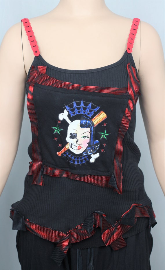 Remade Punk Rock Skull T-shirt With Love Heart Straps UK14-16 | Etsy