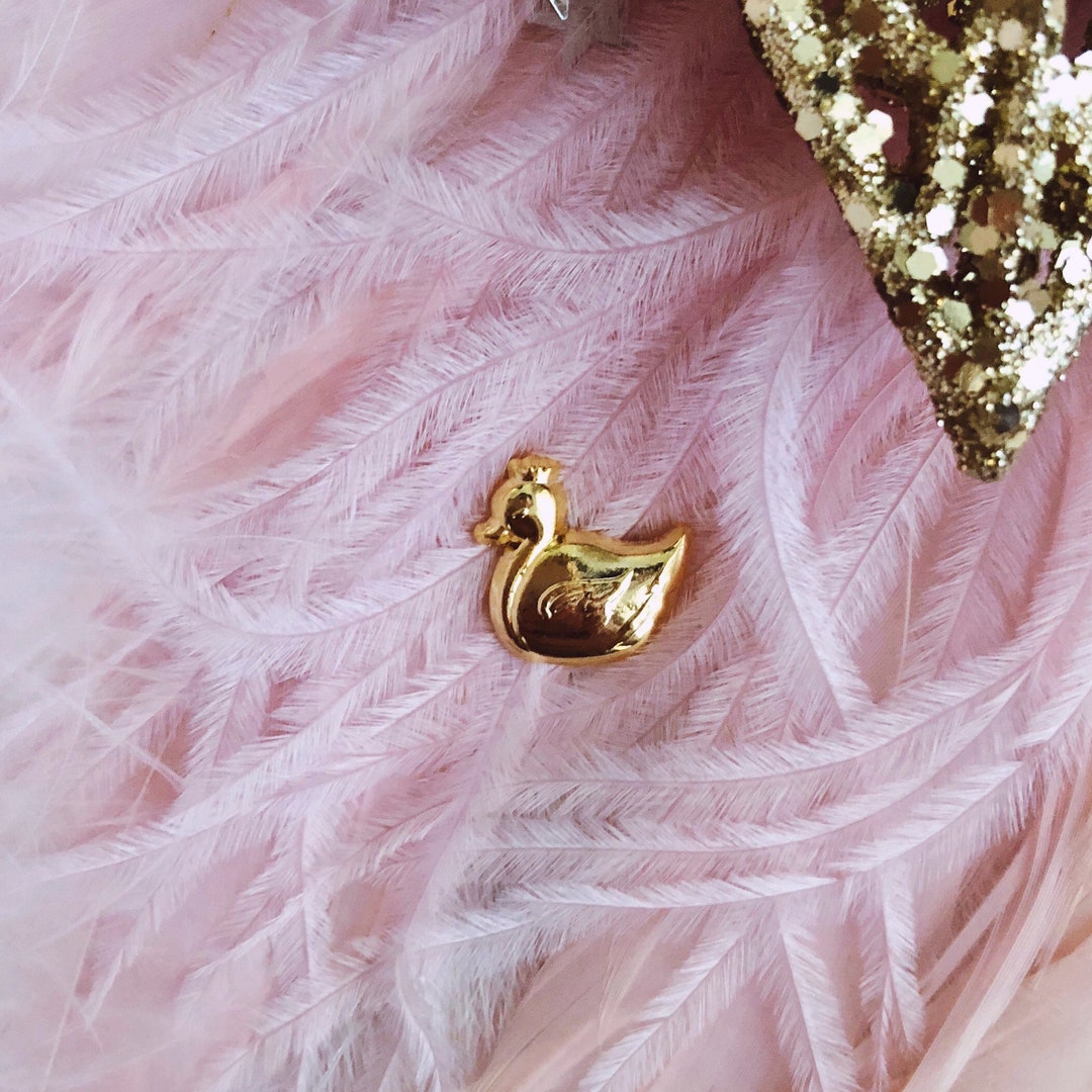 Golden Cygnet 3D Mini Pin, Gold Baby Swan Tiny Board Filler Enamel ...