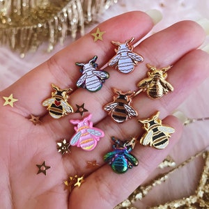 Mini Bee Pin, Tiny Gold Hard Enamel Honeybee Lapel Pin Badge, Nature ...