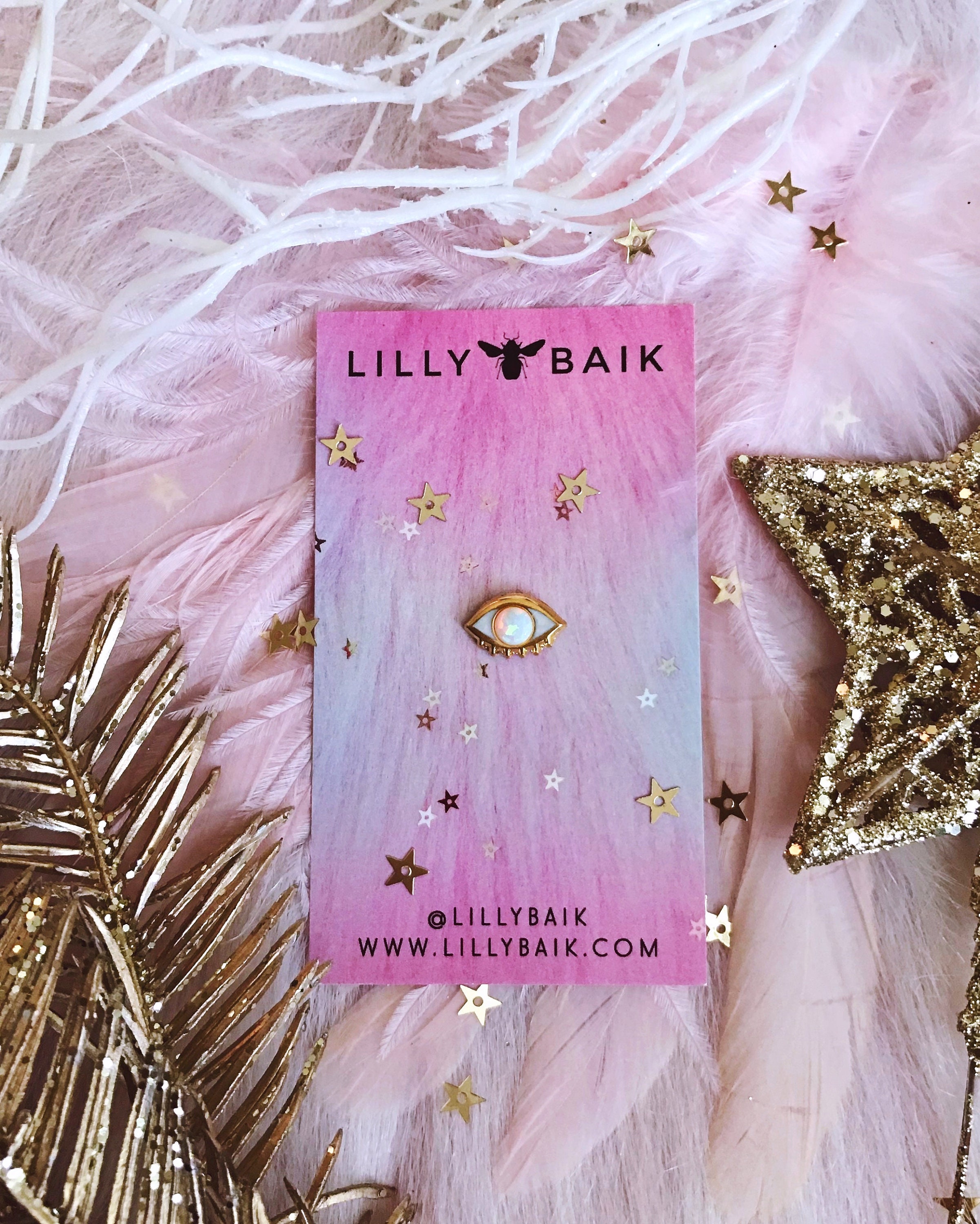 Opal Eye Enamel Pin in Mystic White Pearlescent White Shimmer - Etsy