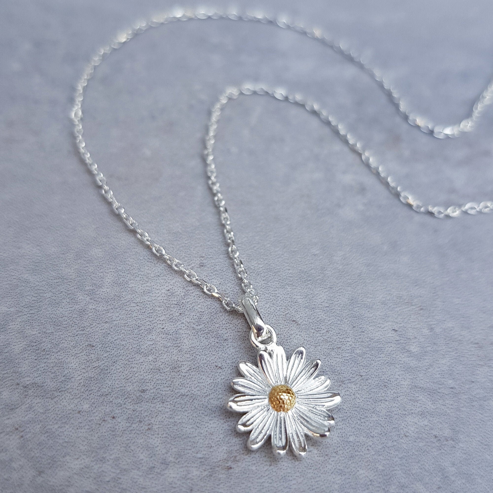 Daisy Necklace April Birth Flower Necklace Silver Daisy | Etsy UK