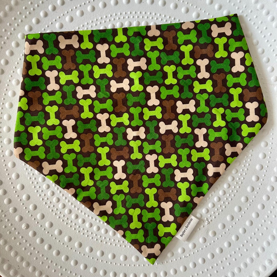 Green Dog Bone Bandana: Reversible Cotton Snap-on Pet Scarf - Etsy