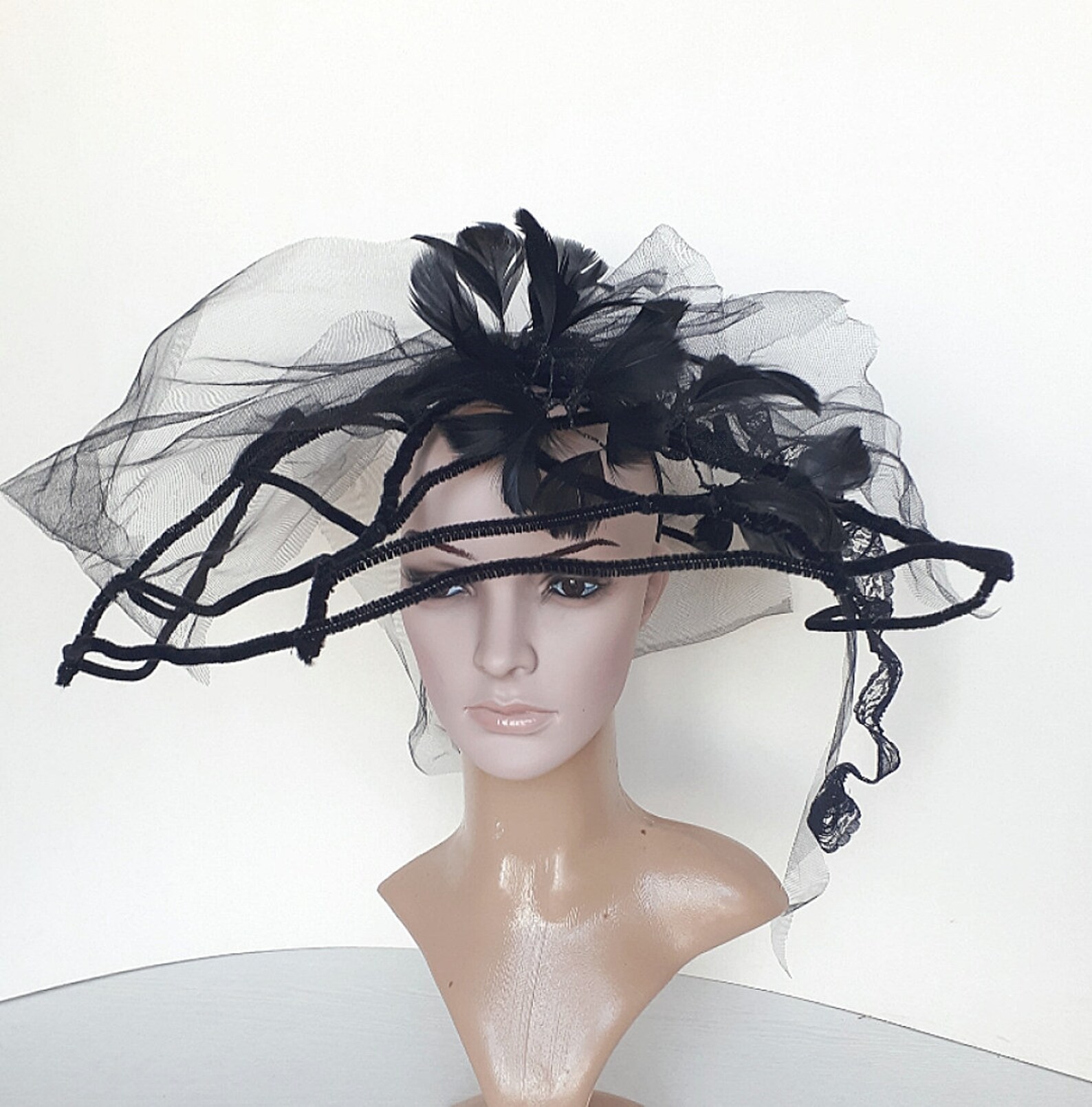 Gothic Veil Fascinator Hats , Witch Hats, Halloween Magic Hat ...