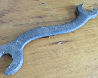 Curved wrench | Etsy