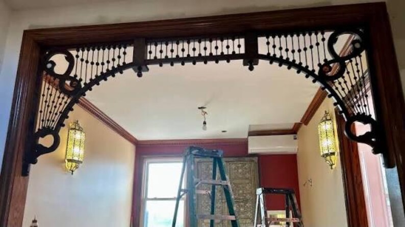 Hand Scrolled Fretwork Arch: Victorian Spandrel With Rose Jewels - Etsy