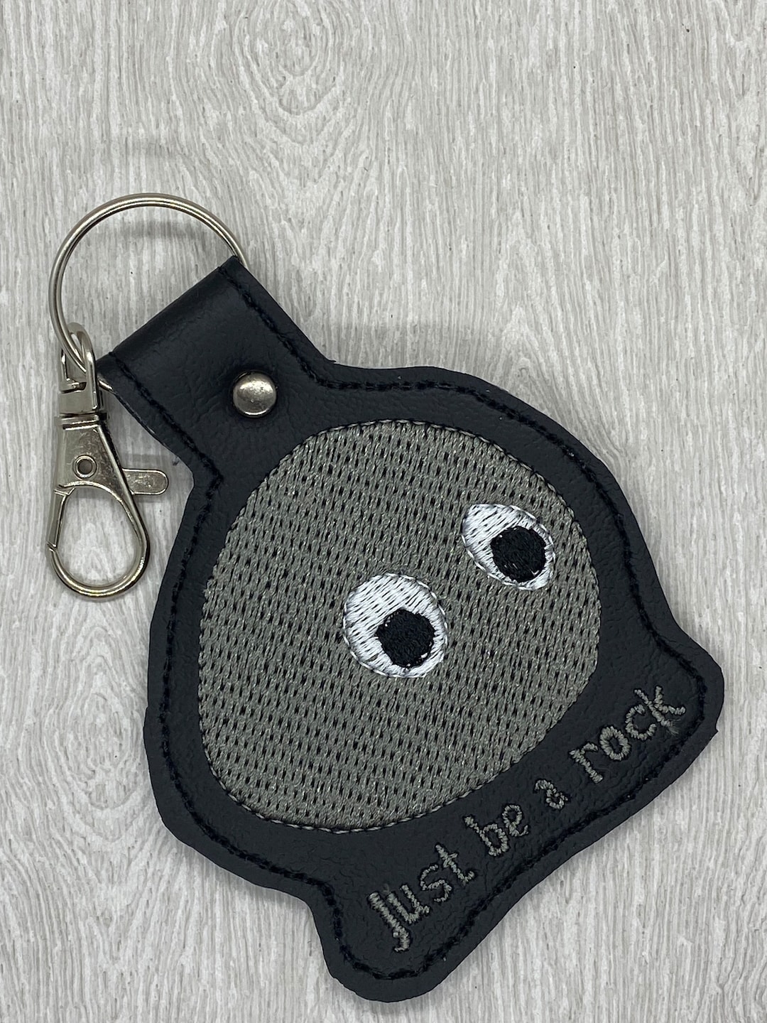 Just Be a Rock. Be Kind Vinyl Key Chain or Bag Tag. Each One is Custom ...