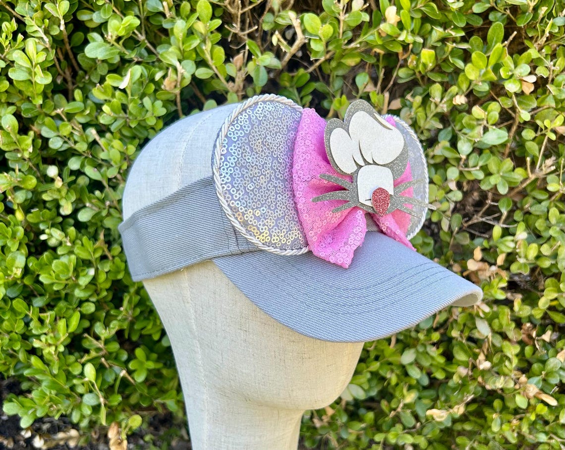 Ratatouille Remy Minnie Ears Visor / Little Chef Mickey Ear Visor Hat ...