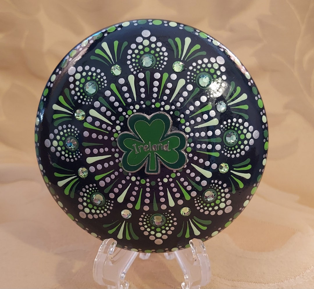 Ireland Clover Mandala on an Art Stone With Glass - Etsy