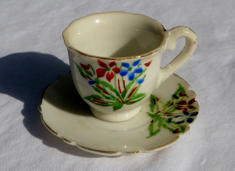 Vintage Child's Miniature Tea Cup and Saucer With Flowers and Gold Trim ...