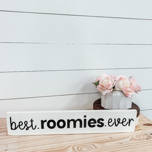 Best Roomies Sign - College Roommate Dorm Sign - Dorm Decor - College ...
