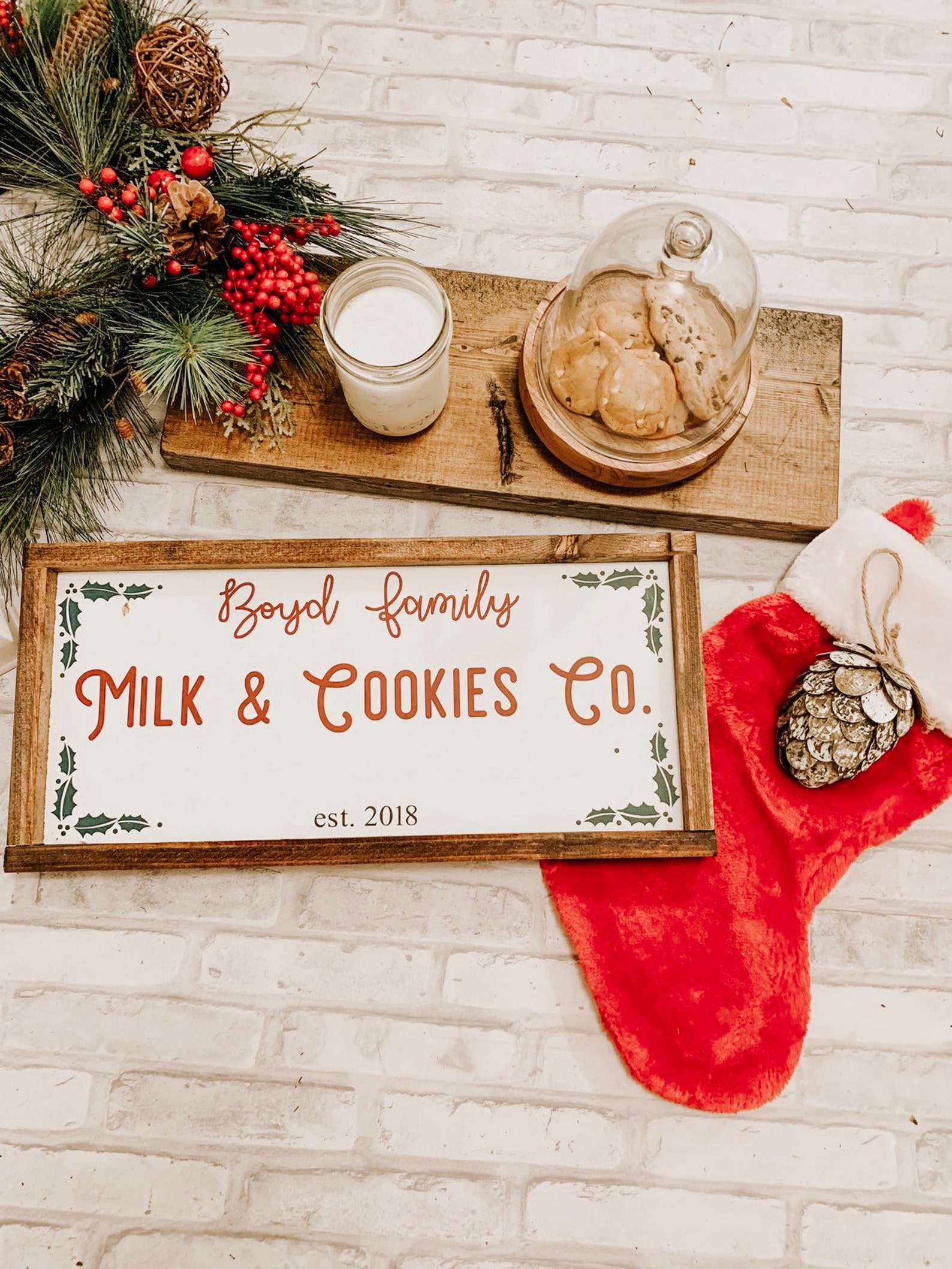 Milk and Cookies Sign- Custom Christmas Sign - Last Name Christmas Sign ...