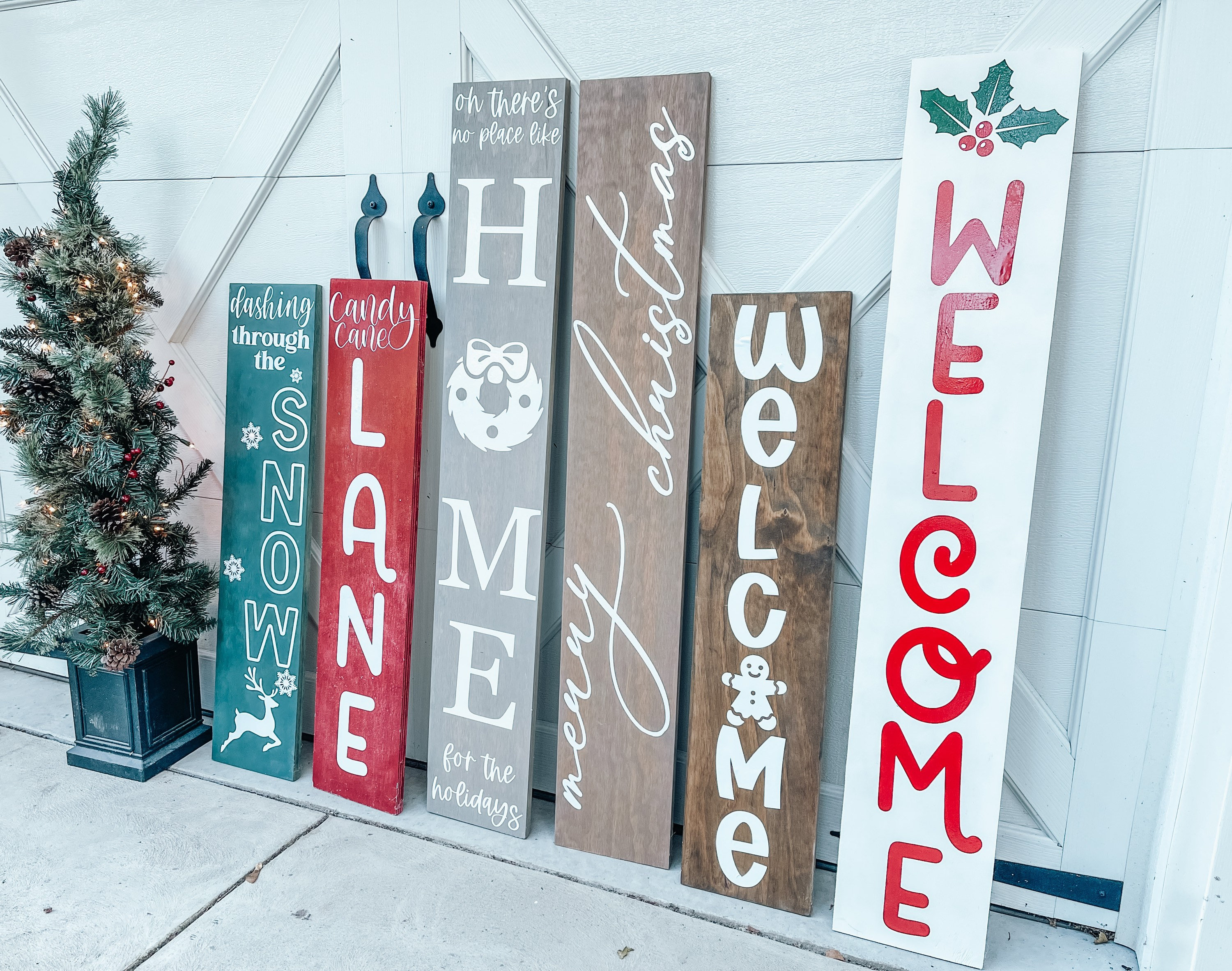 Christmas Welcome Sign Porch Leaner - Candy Cane Lane Merry Christmas ...