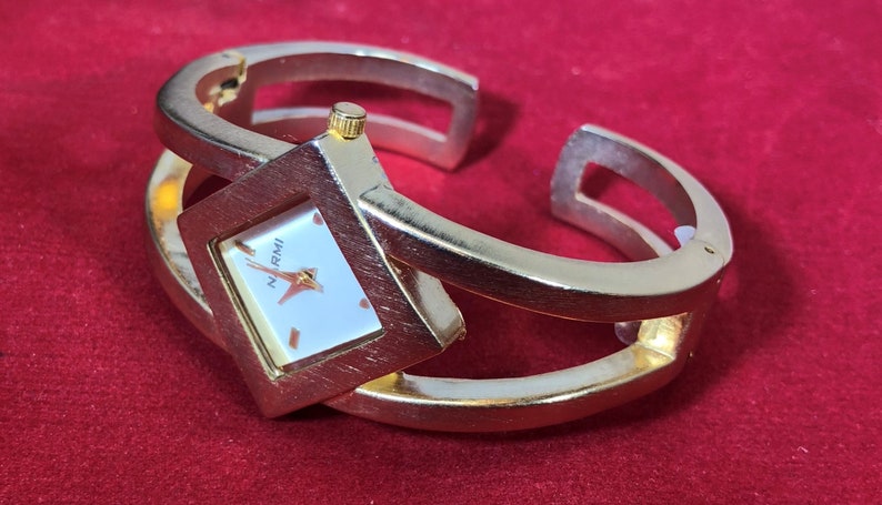 Vintage-watch-narmi-gold-stainless Steel-lead Safe-water Resistant ...